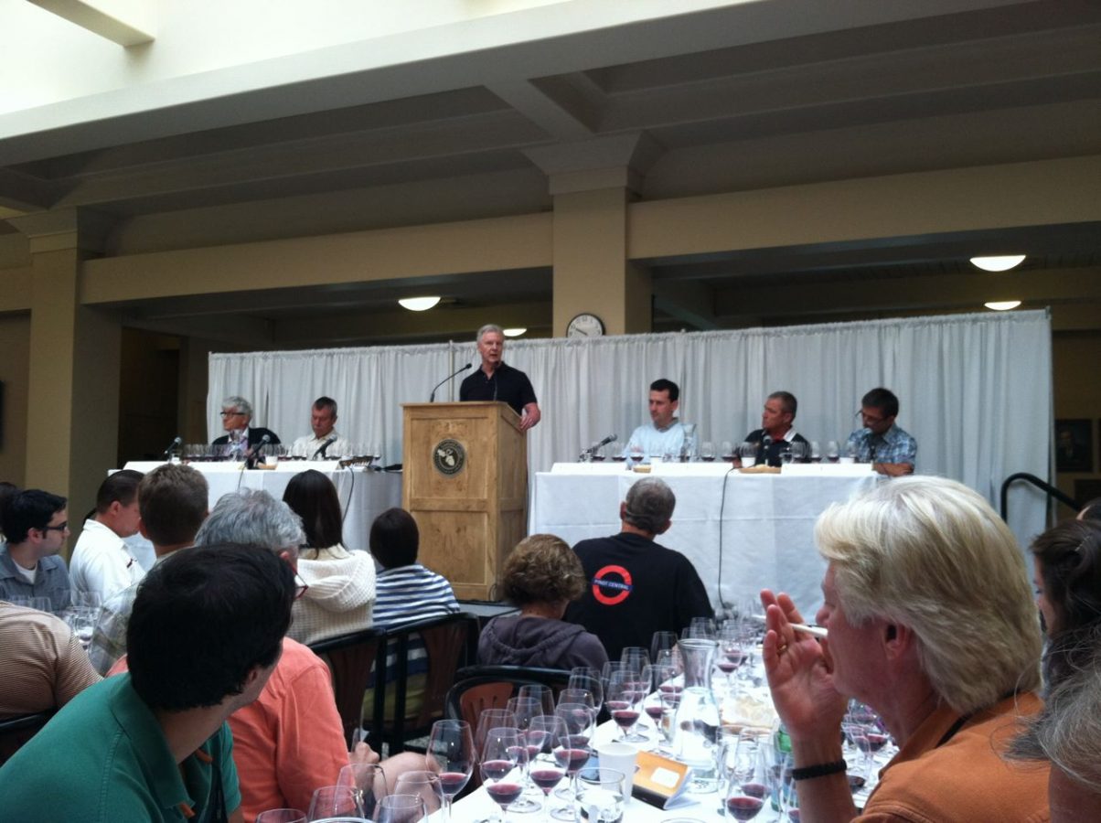 A Walk Through the Cote de Nuits with Allen Meadows : Vinography